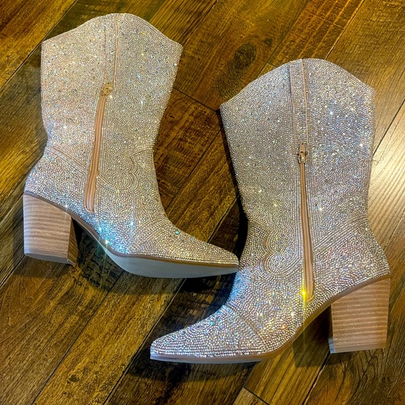 ARULA | Shoes | Arula Memphis Rhinestone Boots | Poshmark